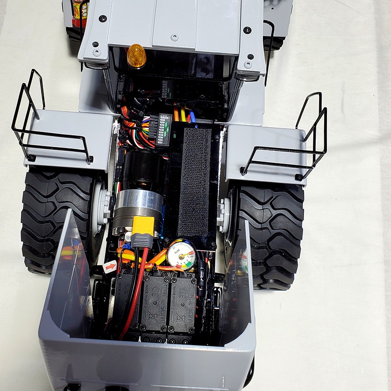 RC Hydraulic front loader Fullmetal | GoldLandRC.com